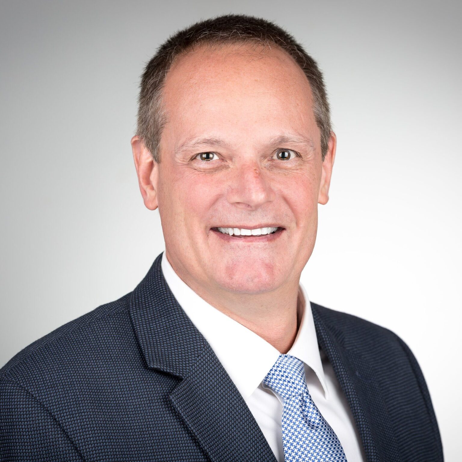 Leadership – Akira Technologies Inc